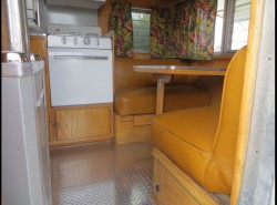 Starling Travel » 1958 Fireball Trailer: Drop Dead Gorgeous